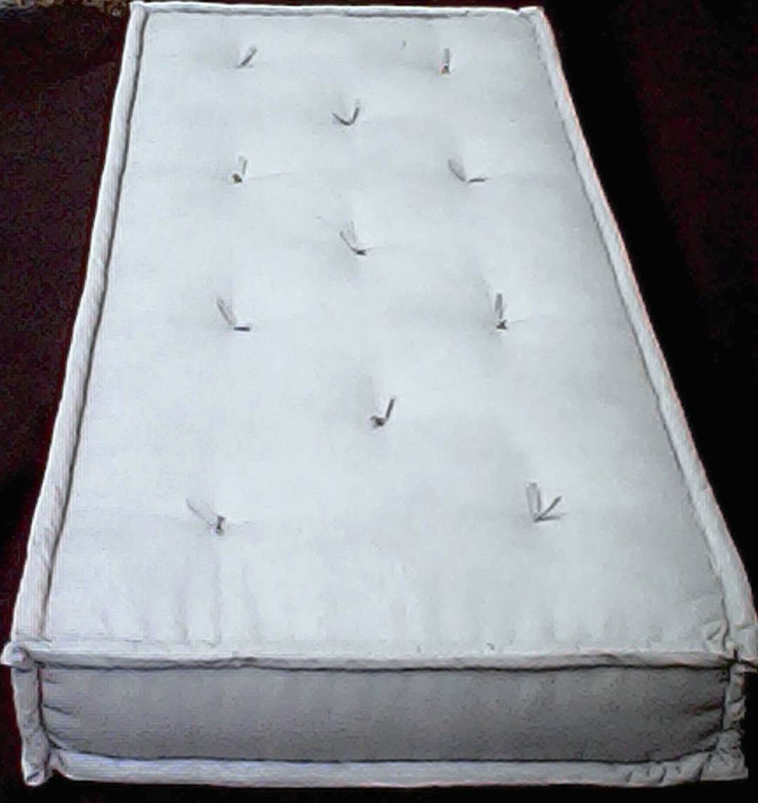 FUTON TURCO ORIGINAL :: Mega Puff Design